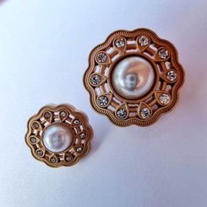 5 X Gold, Pearl and Sparkle Metal Buttons – 2 Sizes 18mm, 25mm, Shank ...