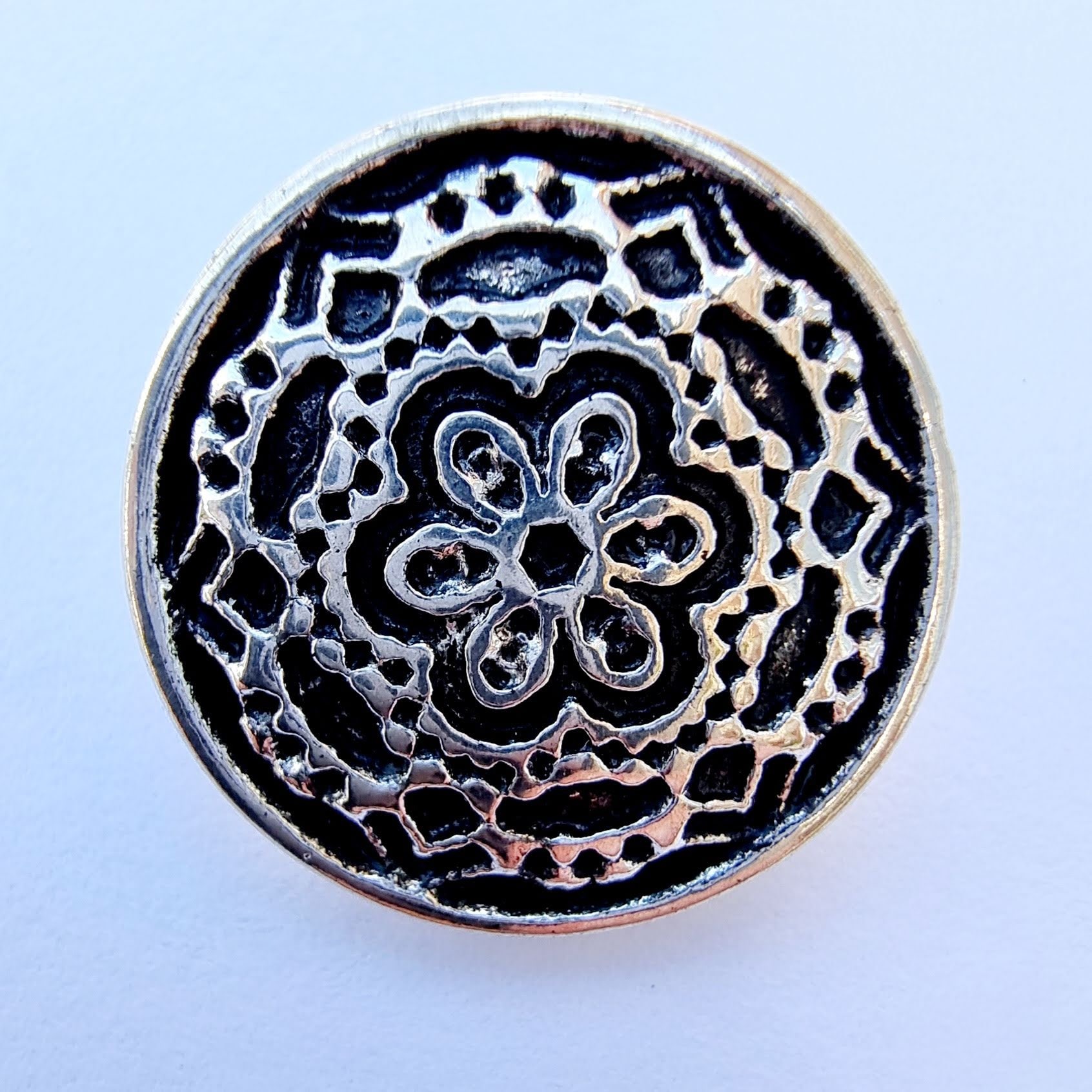 5x Antique Silver Round Flower Pattern Metal Buttons – 20mm, Shank ...