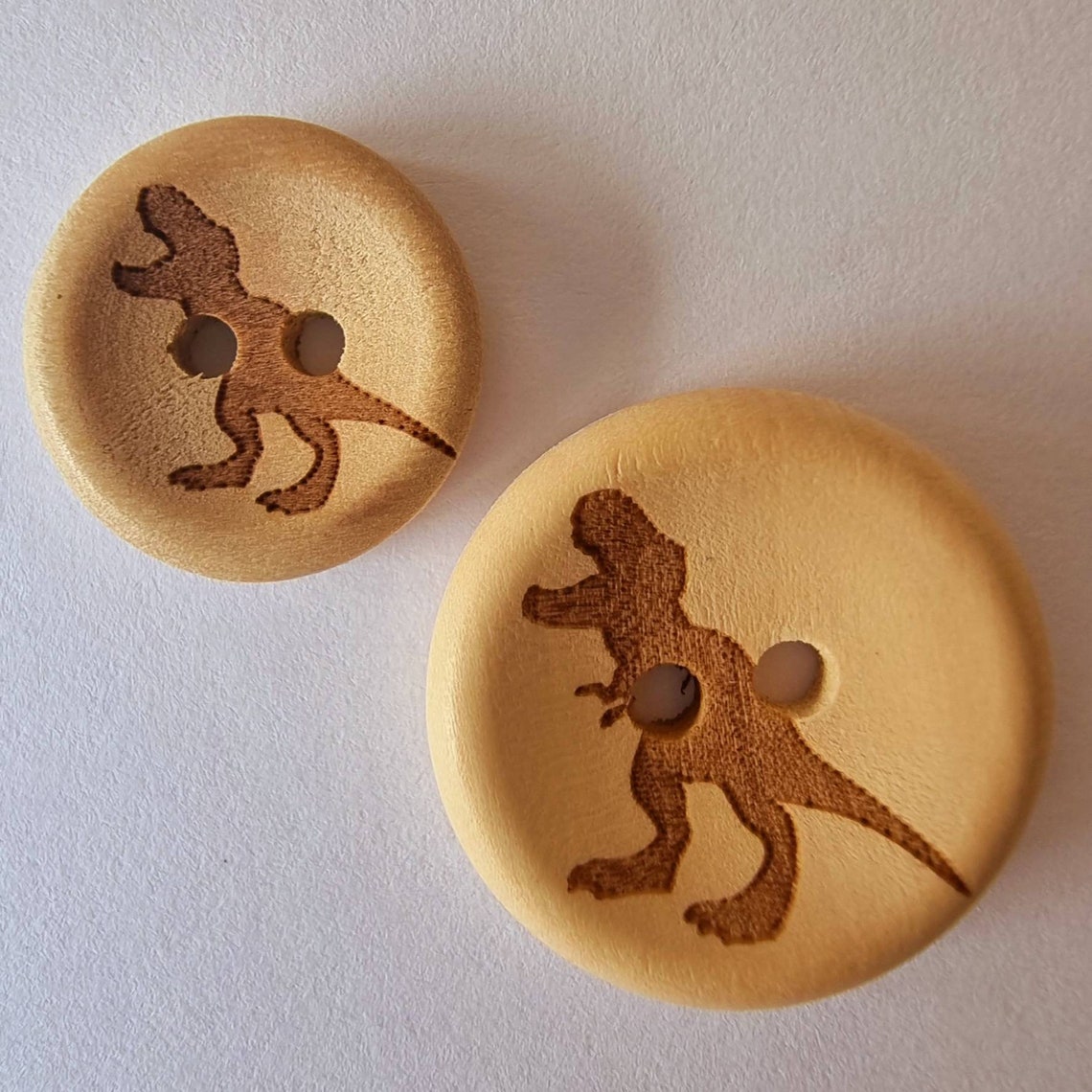 10 X Wooden Dinosaur Buttons - 15mm, 20mm, Round, Dino, T-rex ...