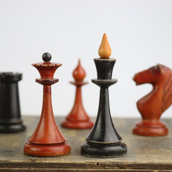 Small Retro Chess Set - Etsy