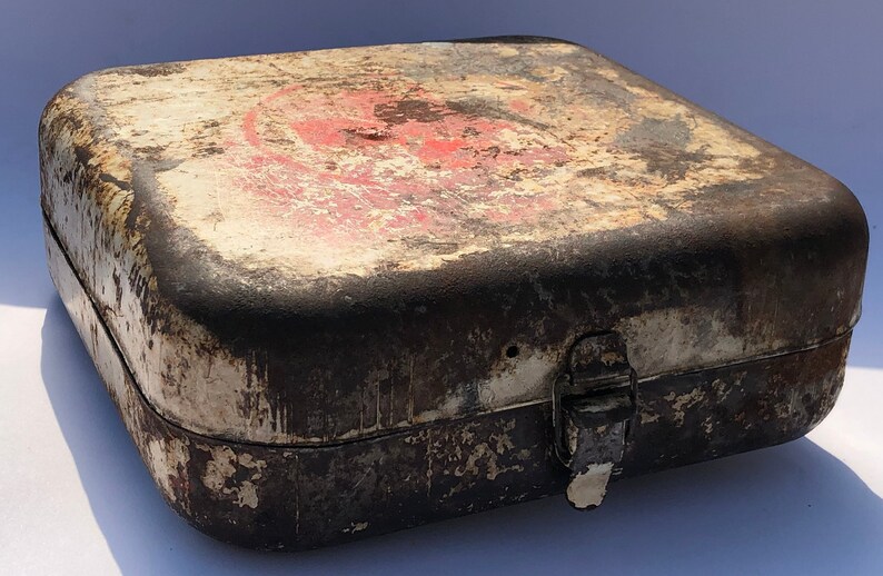 Soviet Metal Military Medical Box. First Aid Kit Medical Kit - Etsy