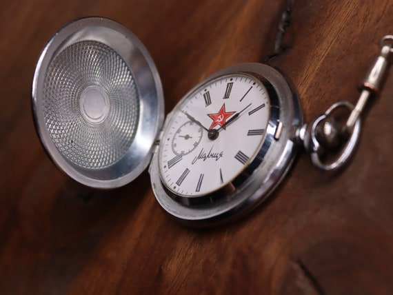 Rare Soviet pocket watch. Vintage mechanical pocket w… - Gem