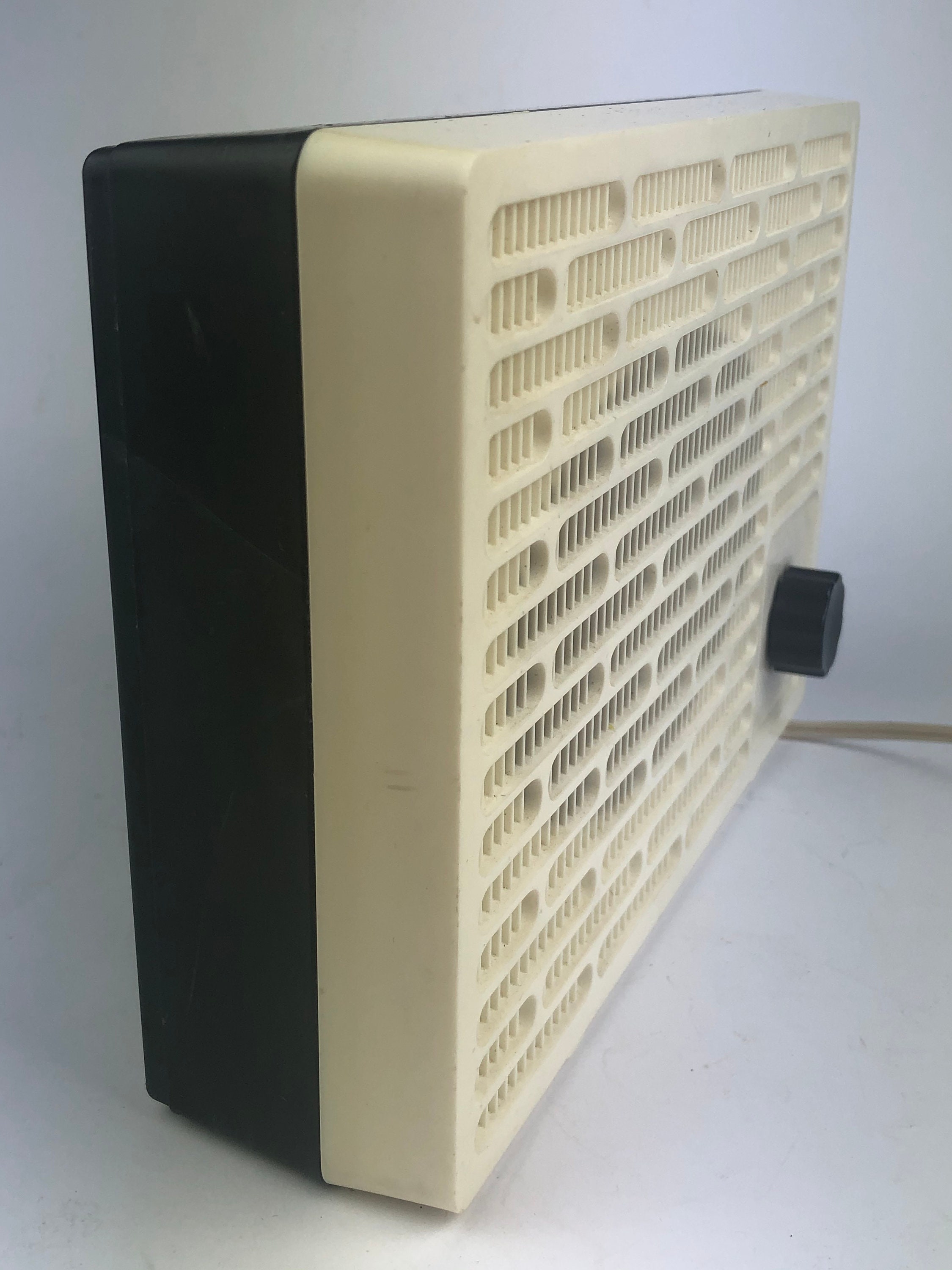 Soviet Radio Plastic Radio Vintage Radio USSR Radio - Etsy