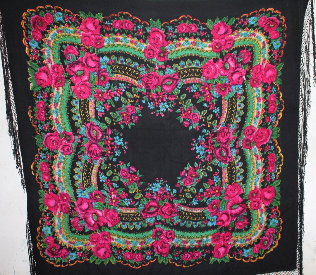 Very Big Soviet Scarf. Ukrainian Shawl. Wool. Flower Scarf. Black Roses ...