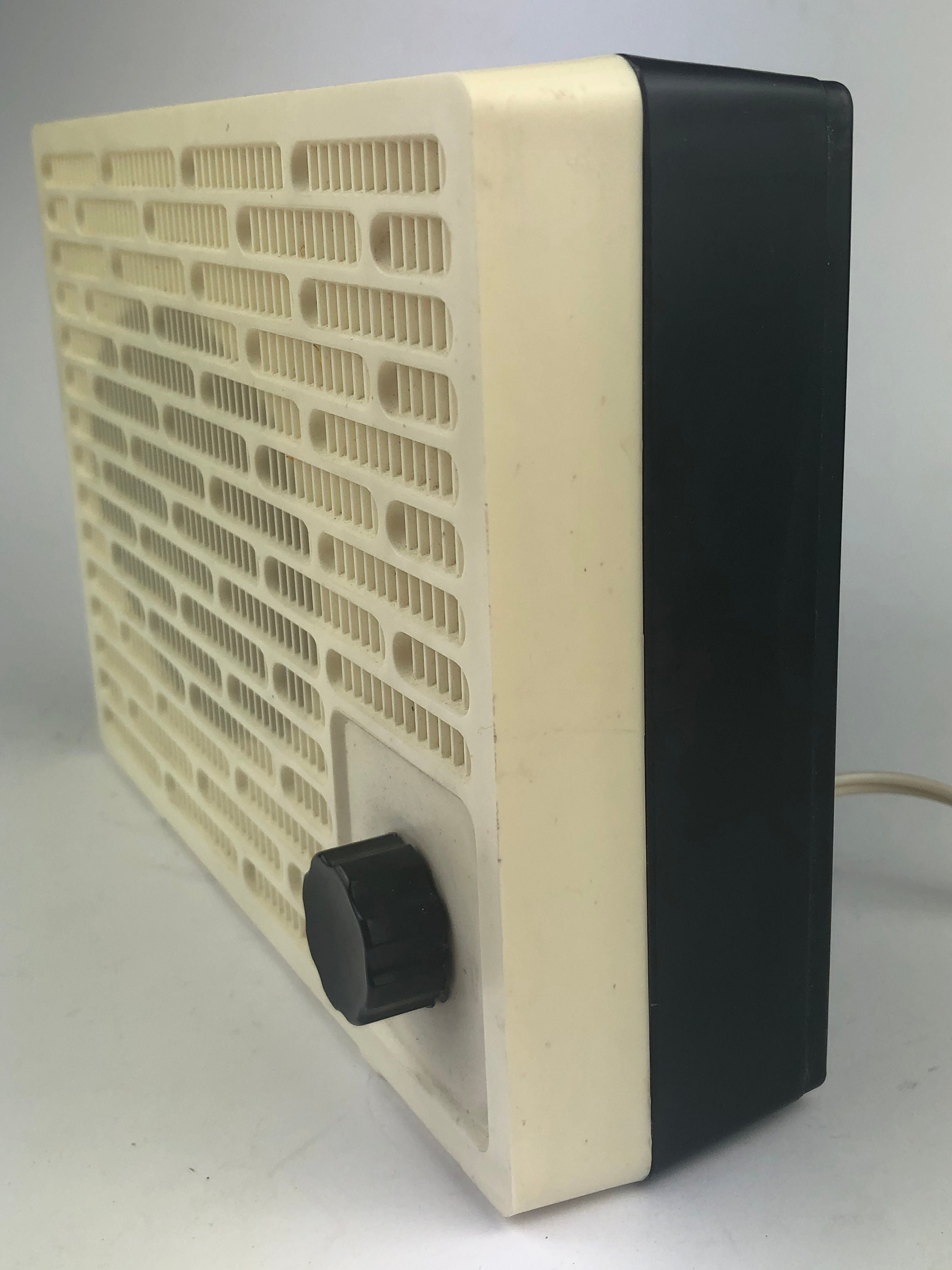 Soviet Radio Plastic Radio Vintage Radio USSR Radio - Etsy