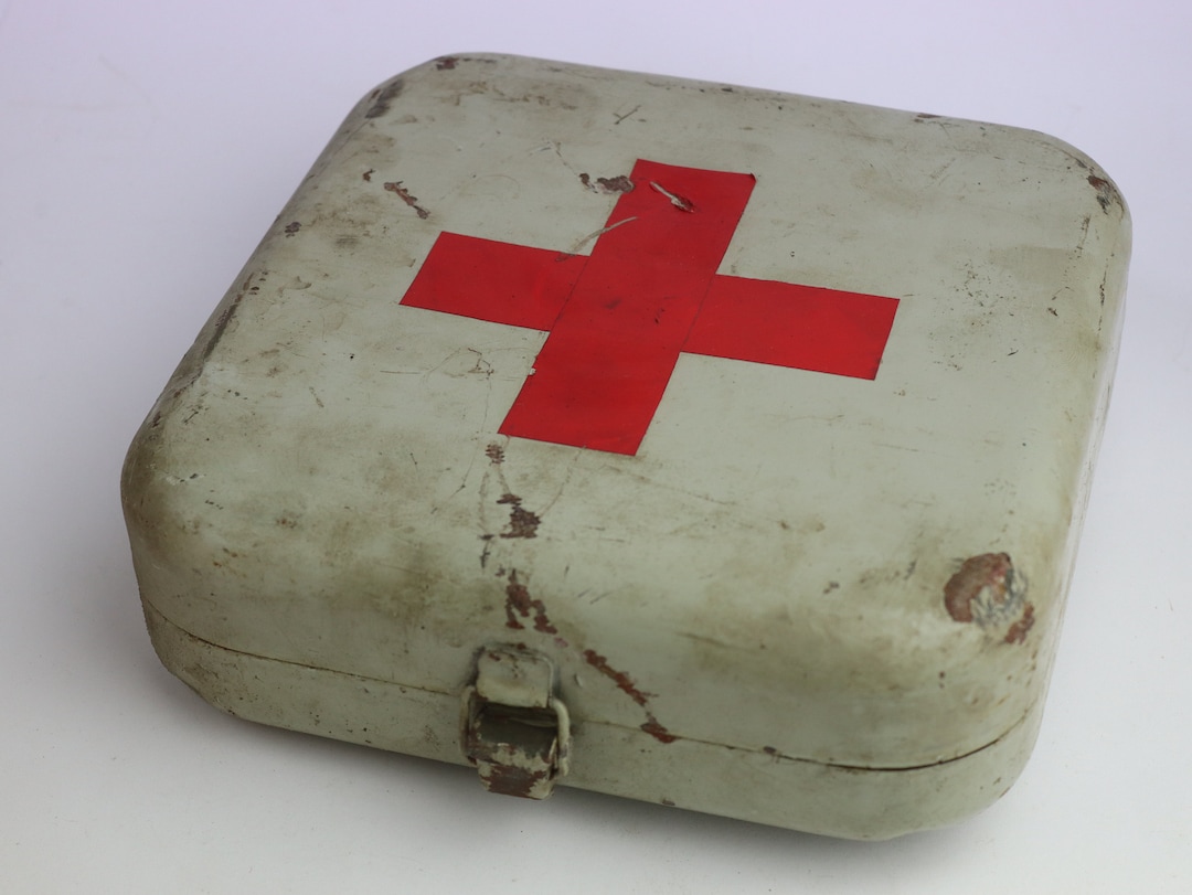 Soviet Metal Military Medical Box. First Aid Kit, Medical Kit, Medicine ...