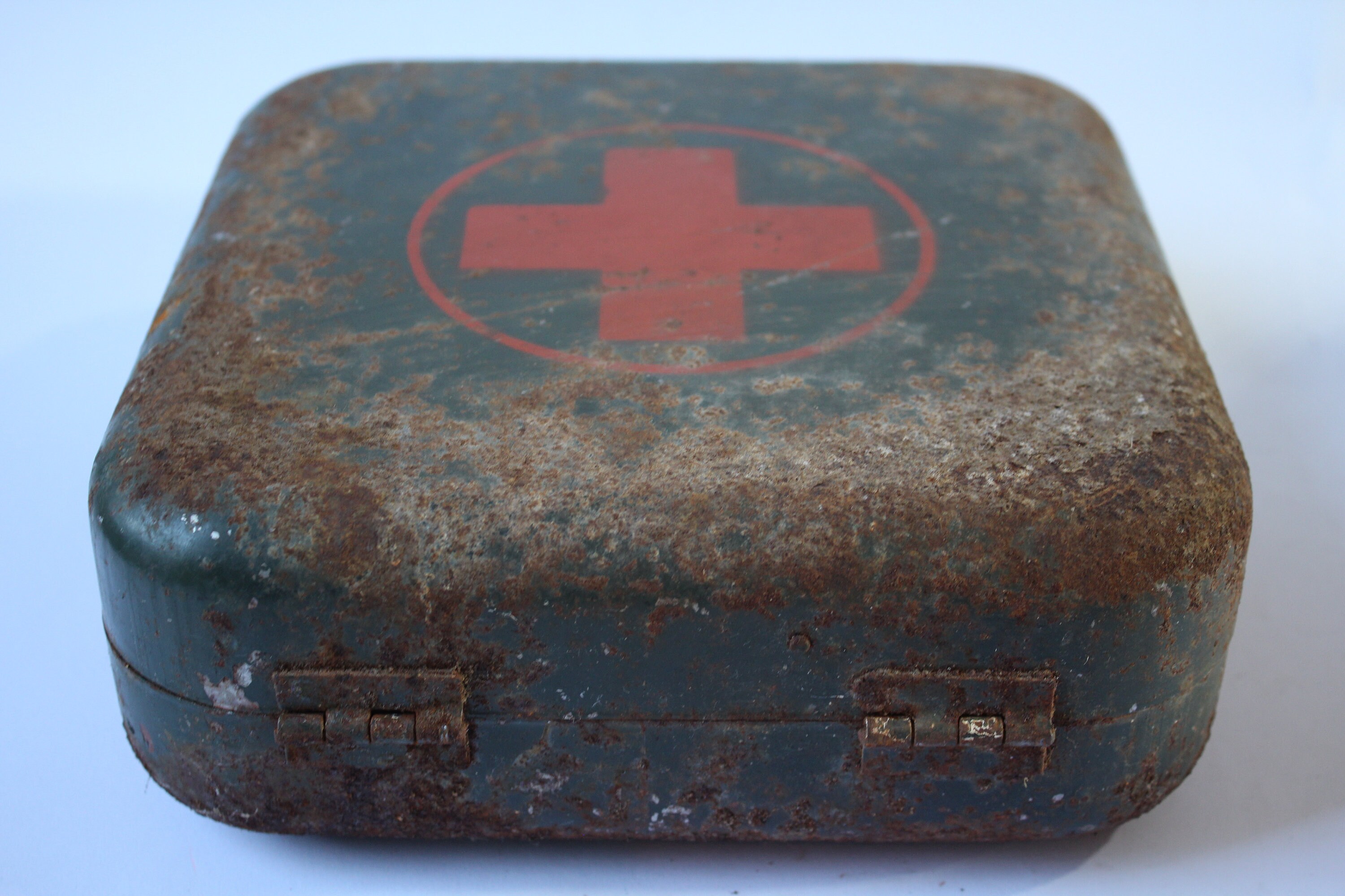 Soviet Metal Military Medical Box. First Aid Kit Medical Kit | Etsy