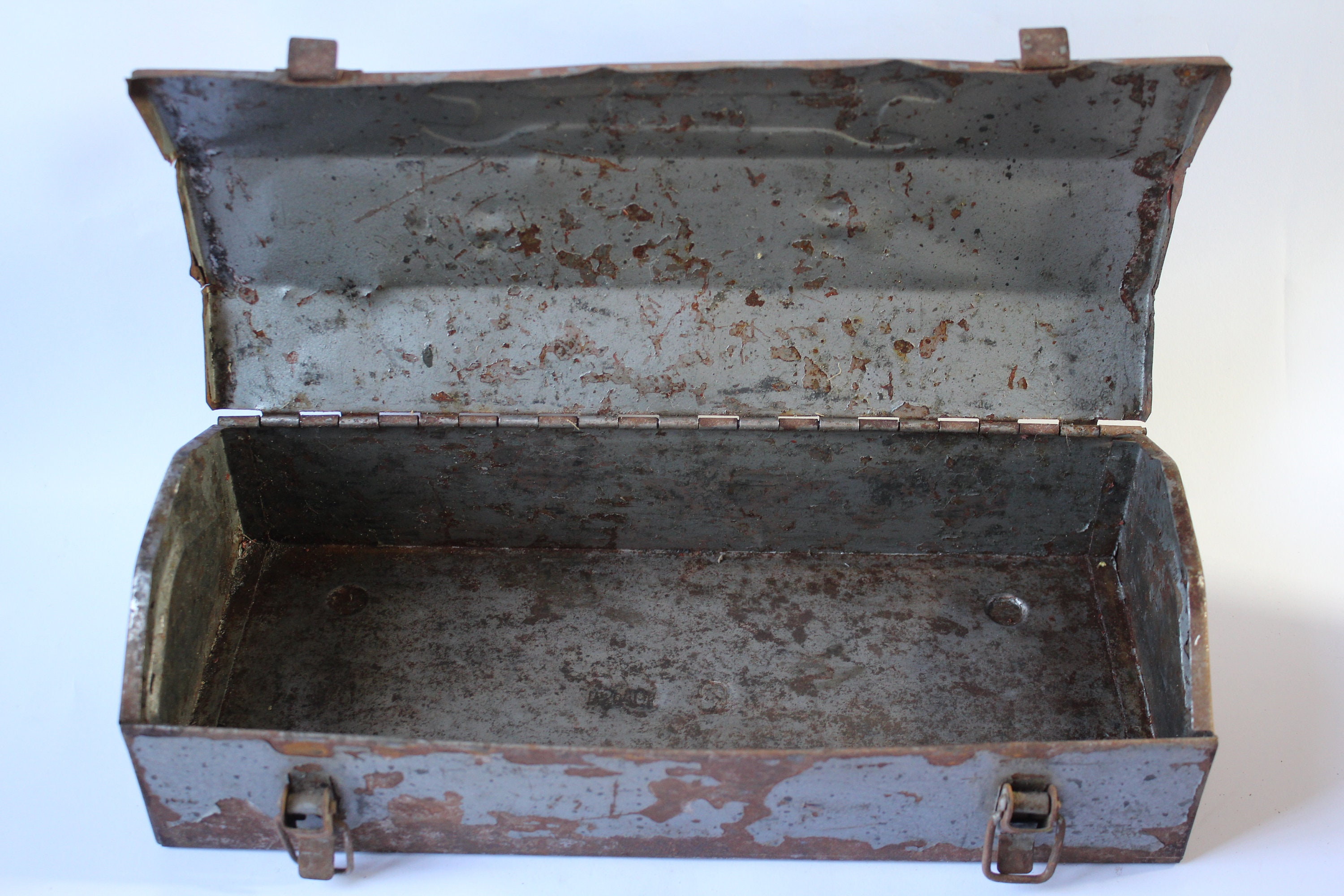Vintage Metal Tool Box. Tool Holder. Tool Keeper. Tool Box. - Etsy