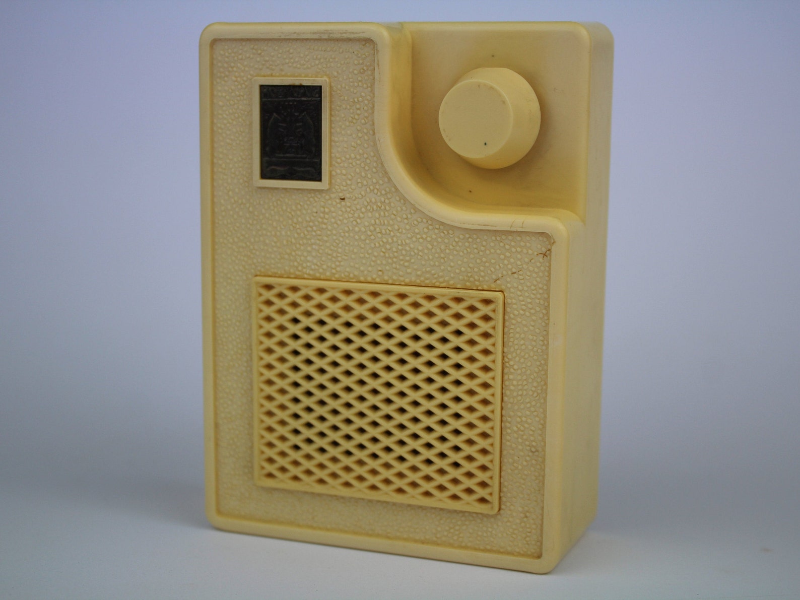 Soviet Radio Novgorod Plastic Radio Vintage Radio USSR | Etsy