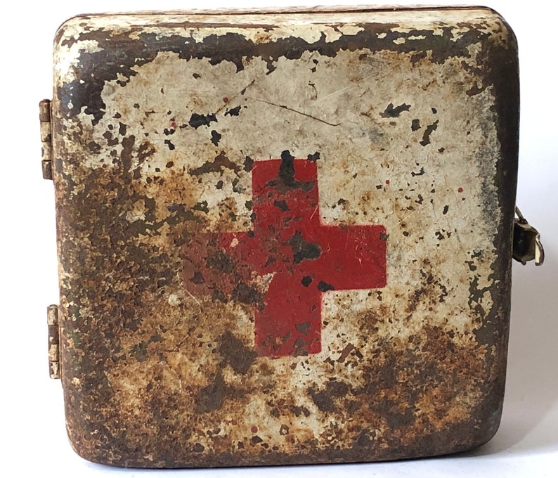 Soviet Metal Military Medical Box. First Aid Kit Medical Kit | Etsy