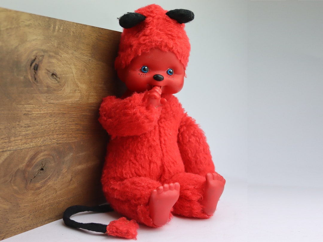32cm Very Rare Red Monchhichi Devil, Monkey Sucking Finger, Vintage ...