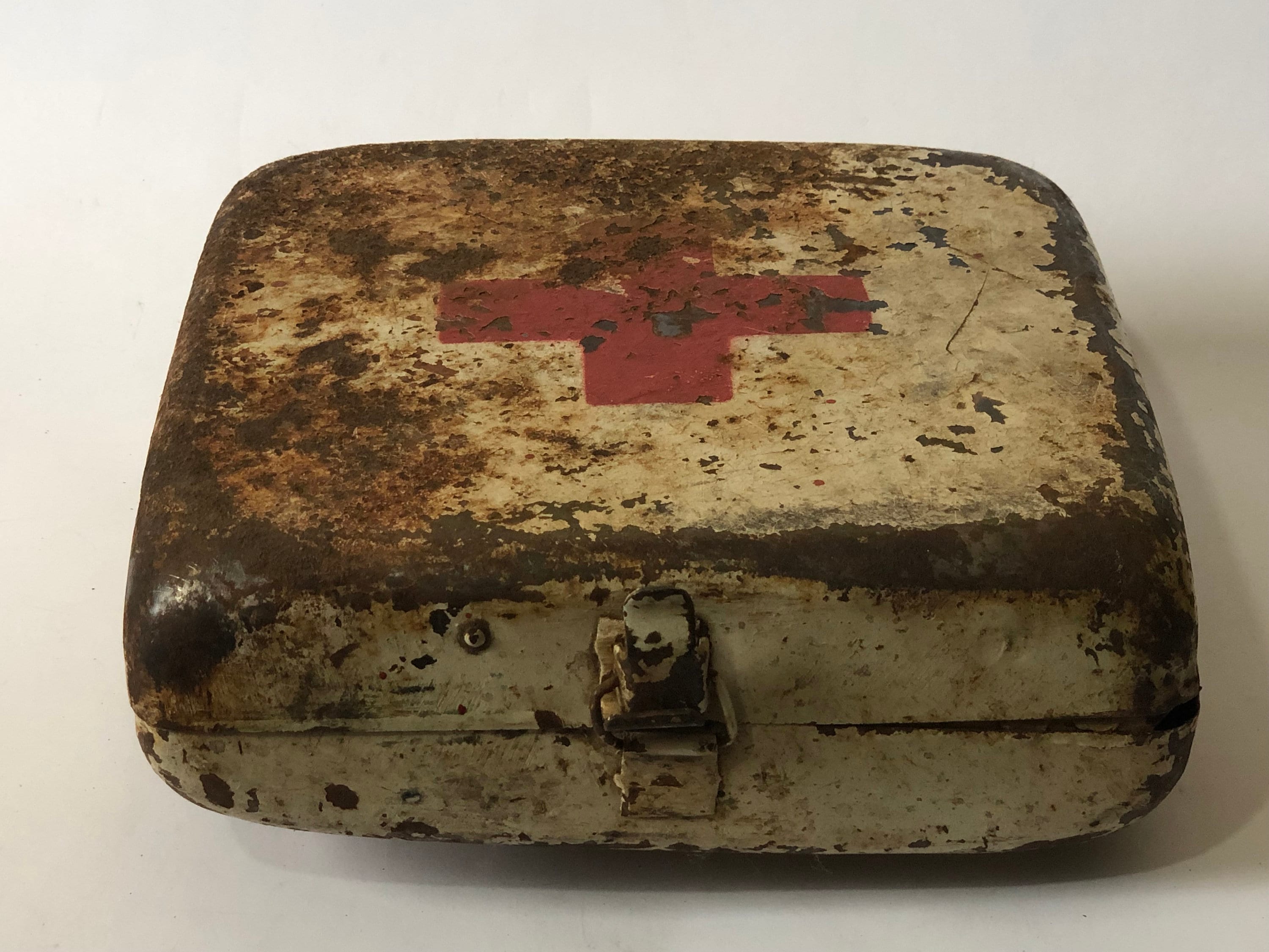 Soviet Metal Military Medical Box. First Aid Kit Medical Kit | Etsy