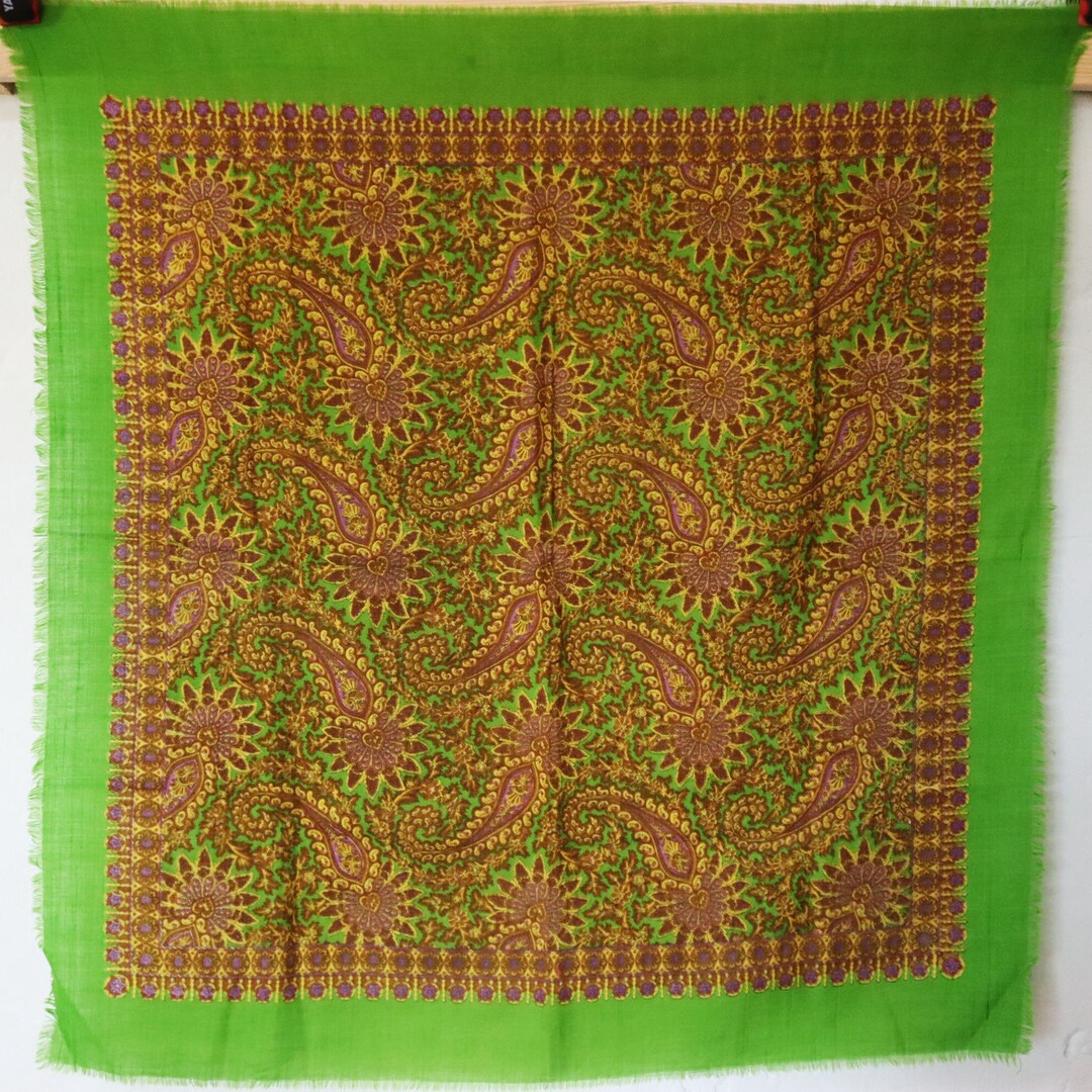Soviet Vintage Shawl. Soviet Green Scarf. Wool Shawl. Ukrainian Style ...