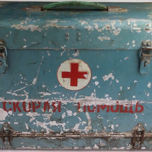 Big Soviet Metal Medical Box, First Aid Kit, Medical Kit, Medicine ...