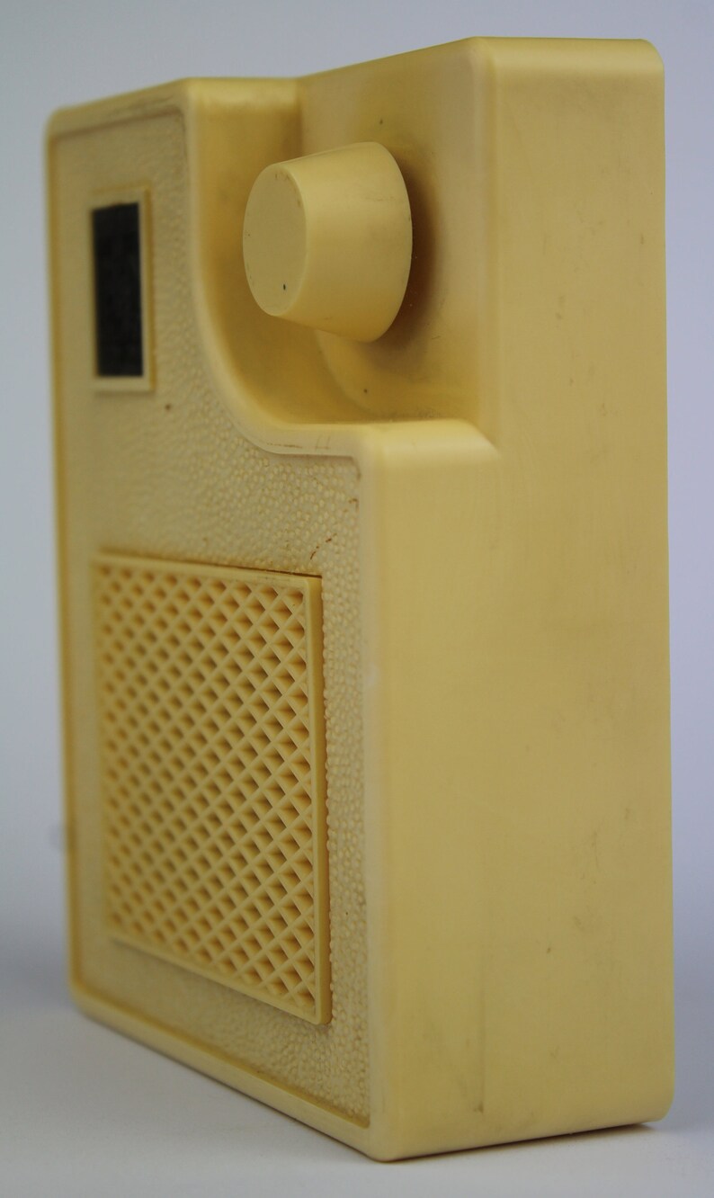 Soviet Radio Novgorod Plastic Radio Vintage Radio USSR | Etsy