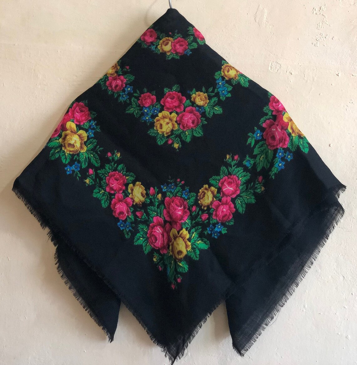 Soviet Wool Scarf. Ukrainian Shawl. Wool. Flower Scarf. Black | Etsy