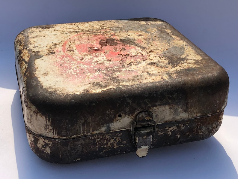 Soviet Metal Military Medical Box. First Aid Kit Medical Kit - Etsy