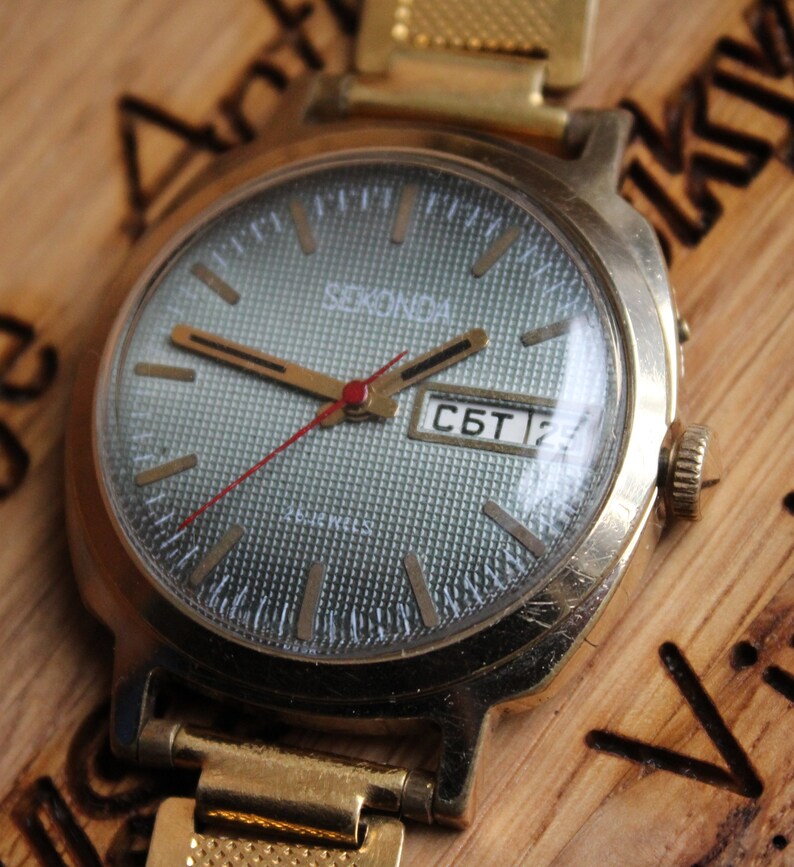 Very Rare Vintage Watch SECONDA Soviet Men's Watch Watch - Etsy