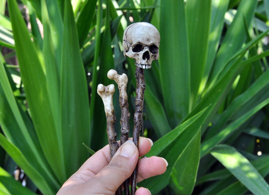 Realistic Human Skull Hair Sticks, Realistic Tree Branch Hair Wand ...