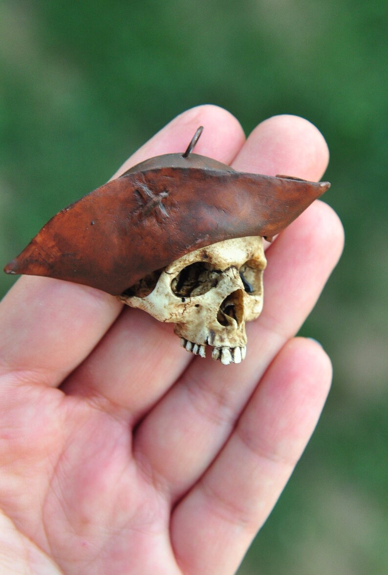 Pirate Captain Skull Pendant Teeth Detailed Realistic Skull - Etsy