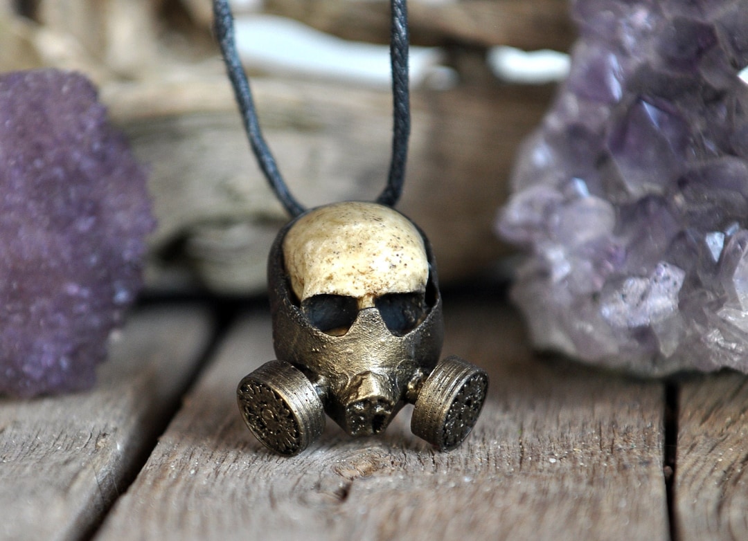 Gas Masked Skull Pendant, Gothic Style Jewelry for Women, Totenkopf ...