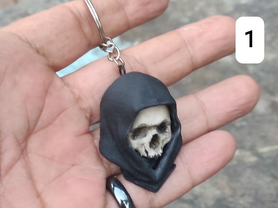 Skull & Bone Keychains, Halloween Decorations, Gothic Style Key Fobs ...