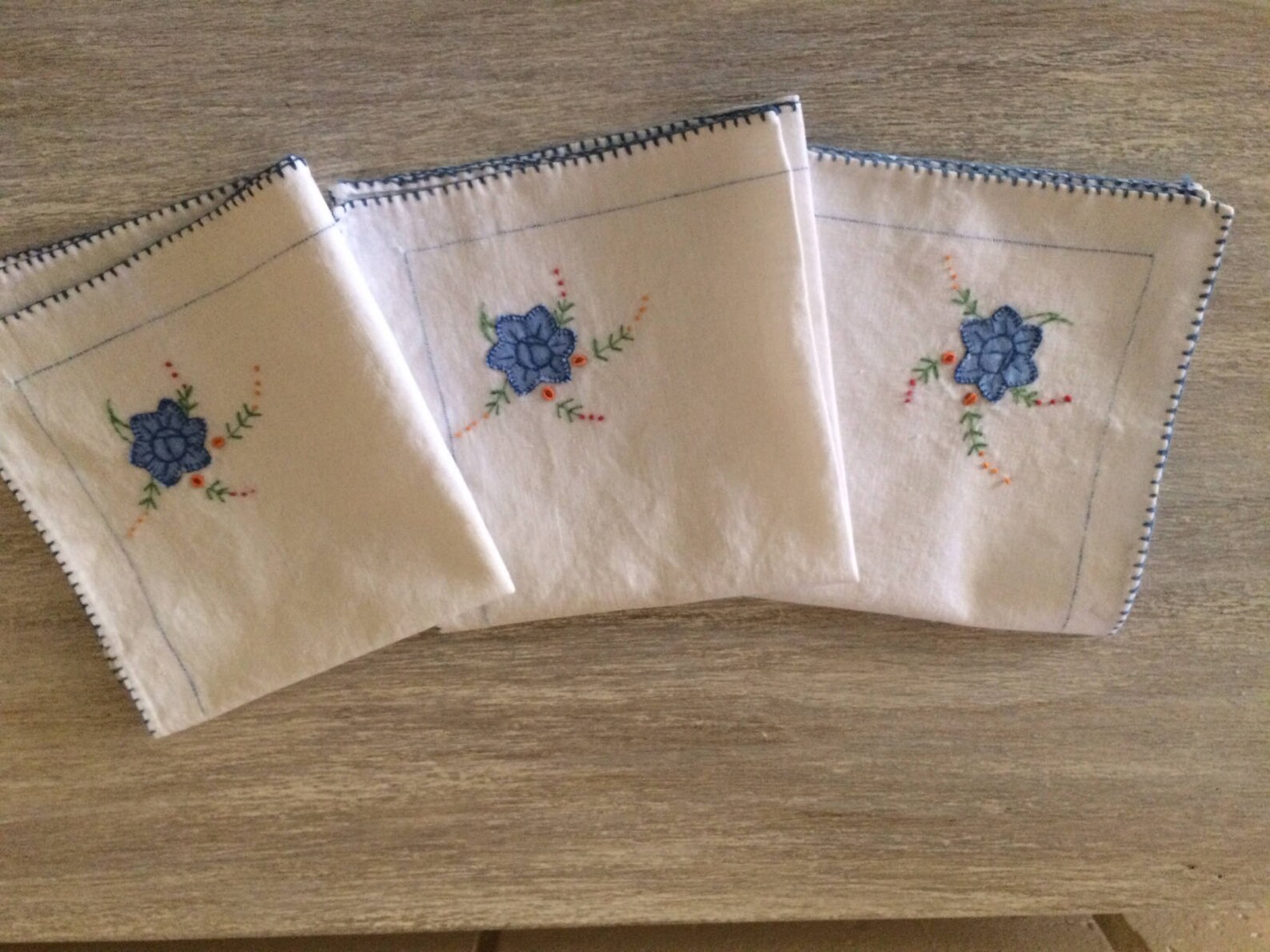Vintage Handmade Hankies, Crochet Hankies, Blue Floral and Hem,vintage ...