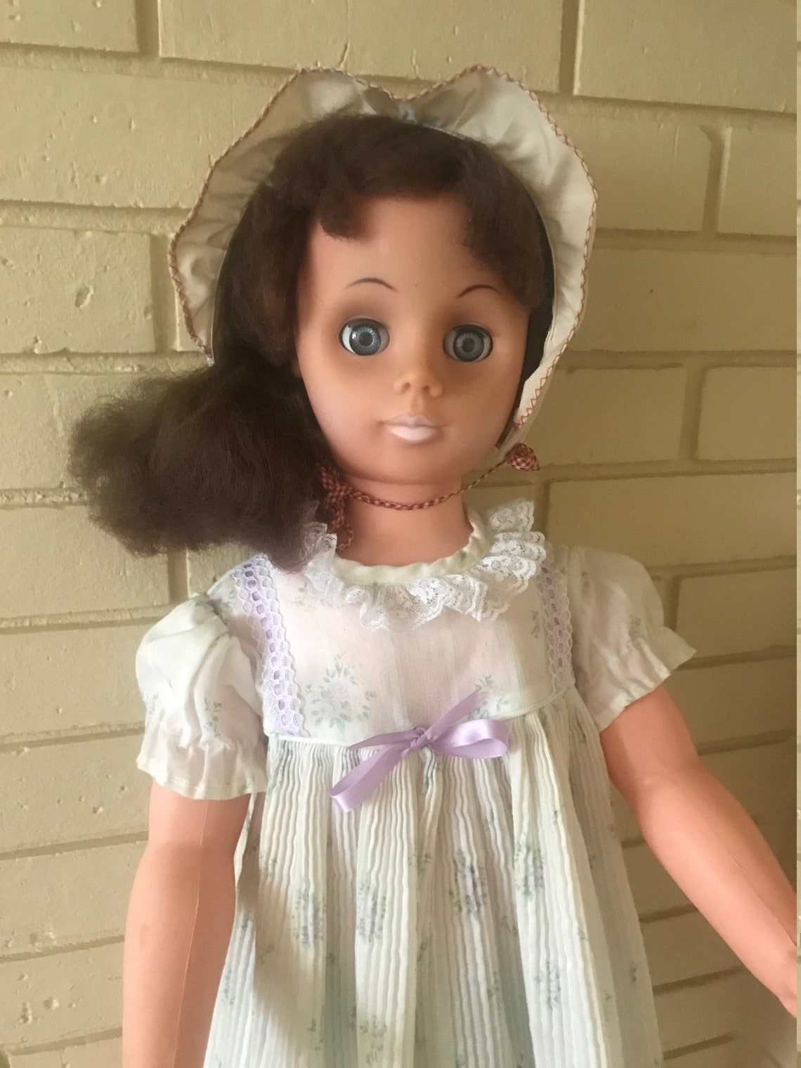 Vintage Uneeda Walker Doll 31" Tall 1968, Brown Hair , Blue Eyes. Dolls ...