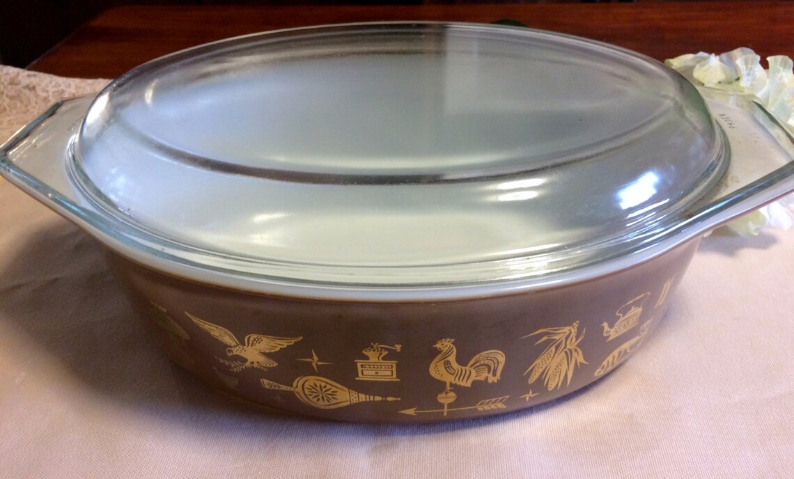 Vintage Pyrex Cinderella Early American Casserole Dish W / | Etsy