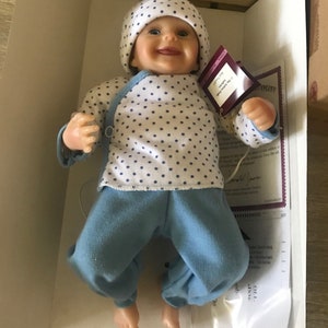 Ashton Drake Doll, Tiny Miracle Baby Stevie, Preemie That Breaths ...
