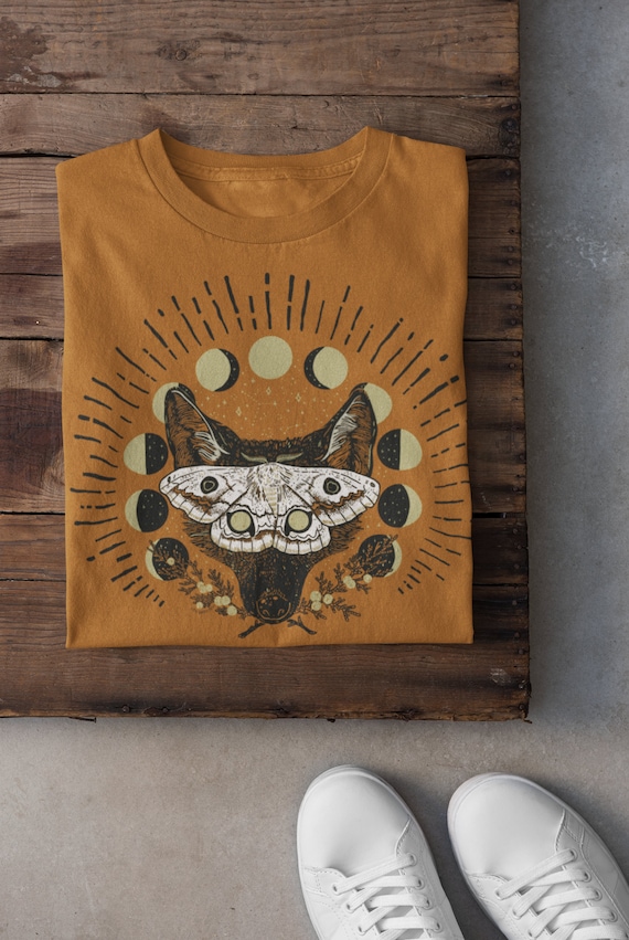 Lore The Fox T-Shirt | Etsy