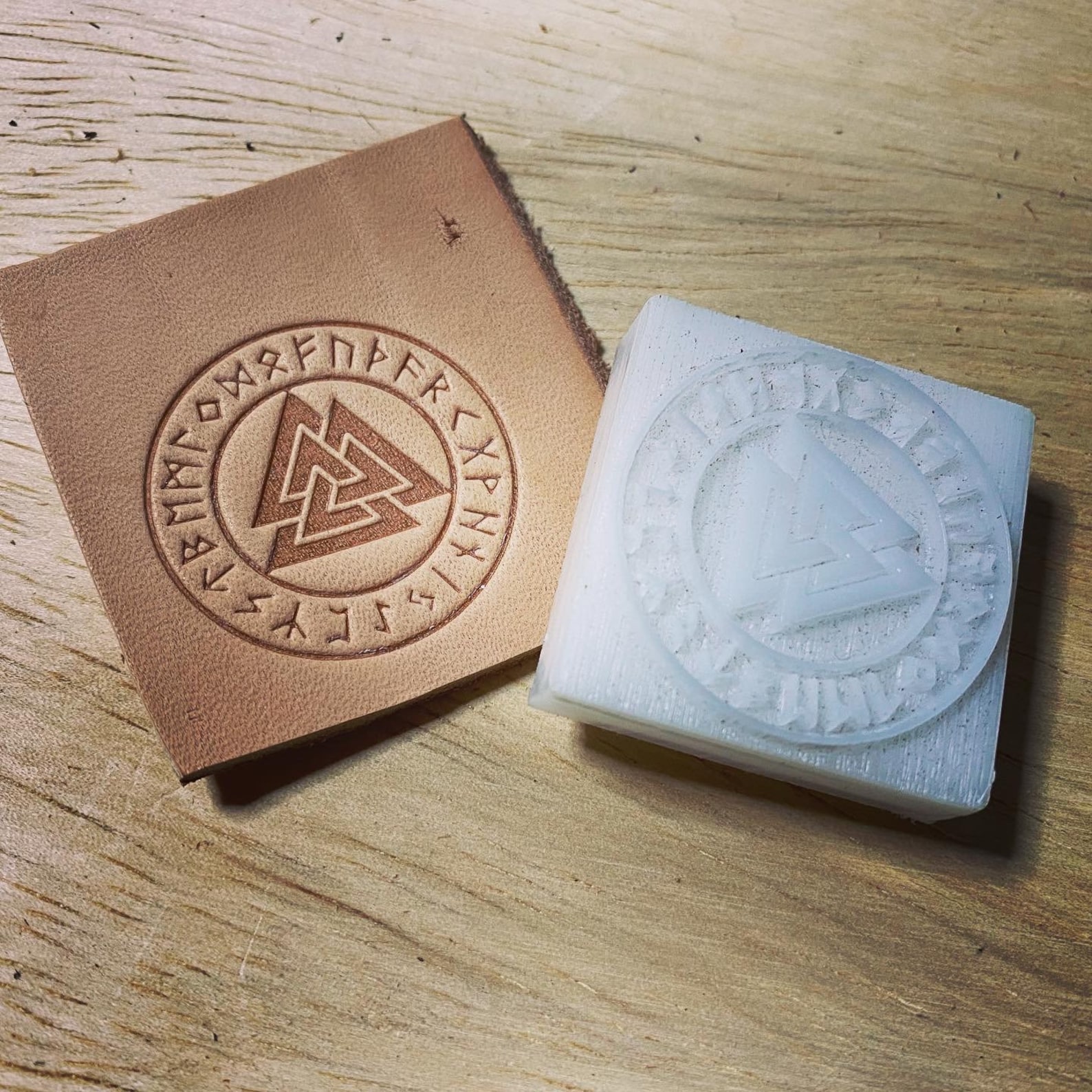 Valknut Rune Border Leather Stamp - Etsy