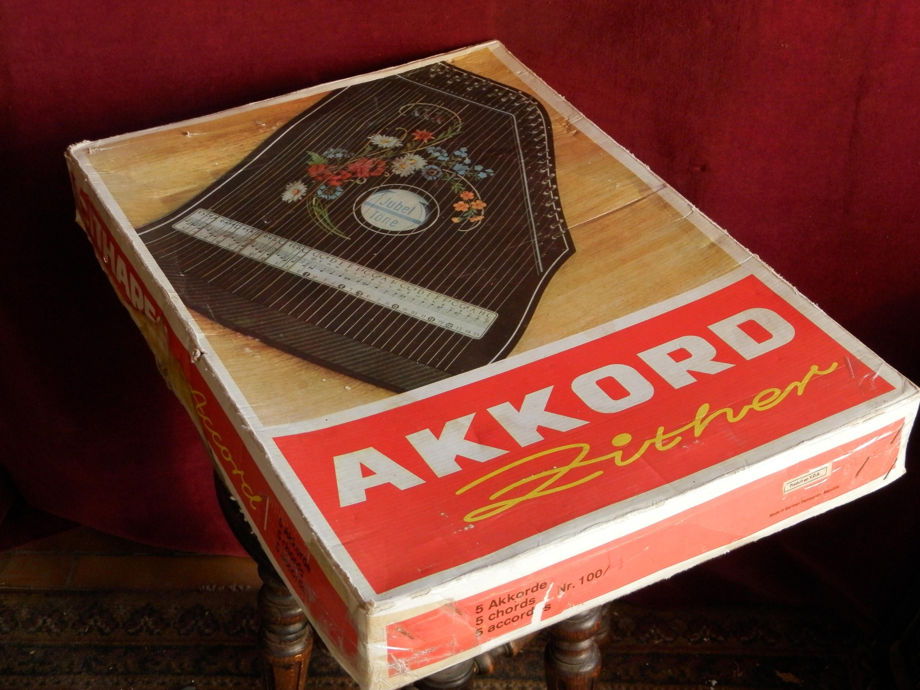 5 Chord Guitar Zither