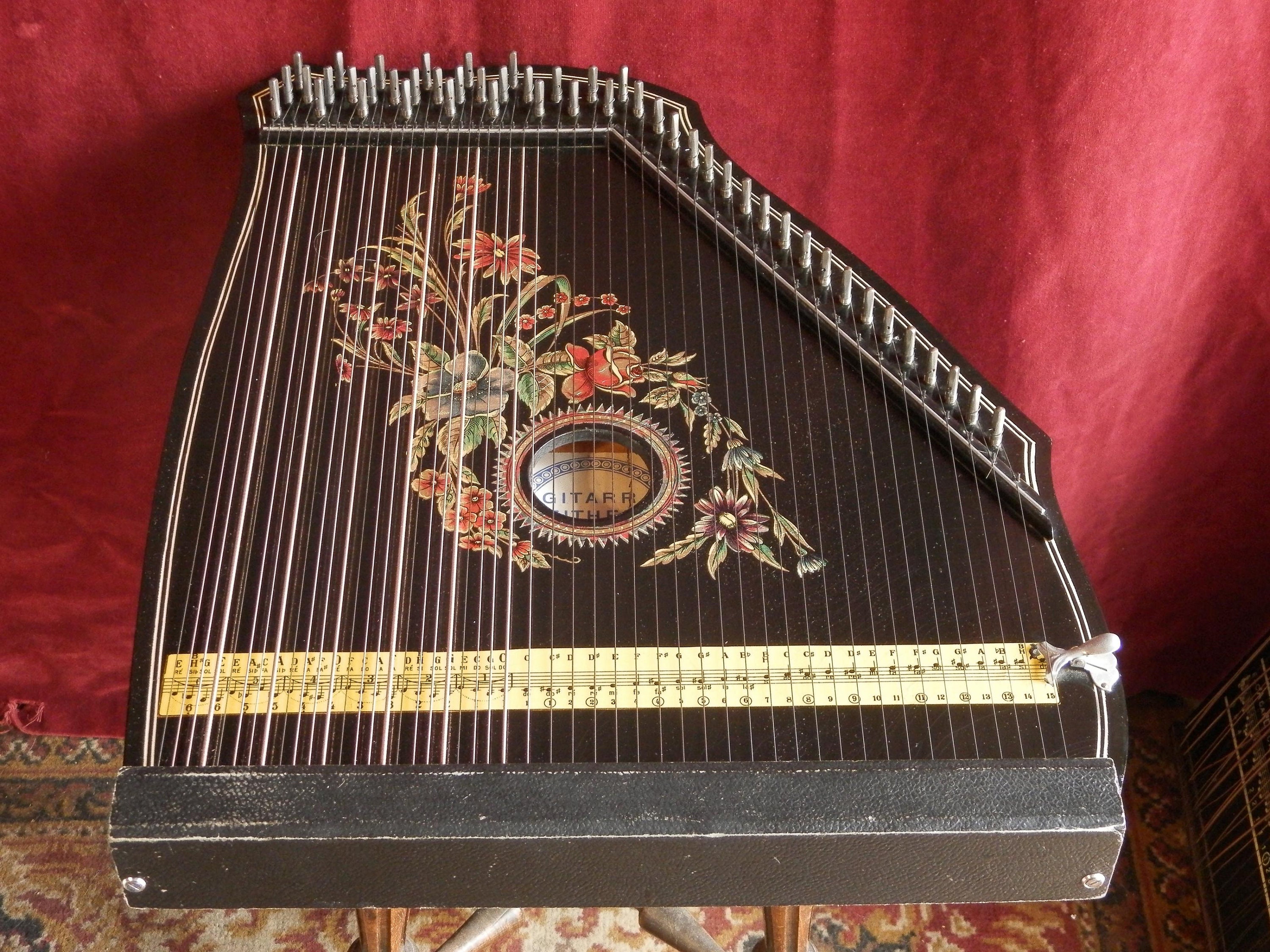 6 Chord Guitar Zither
