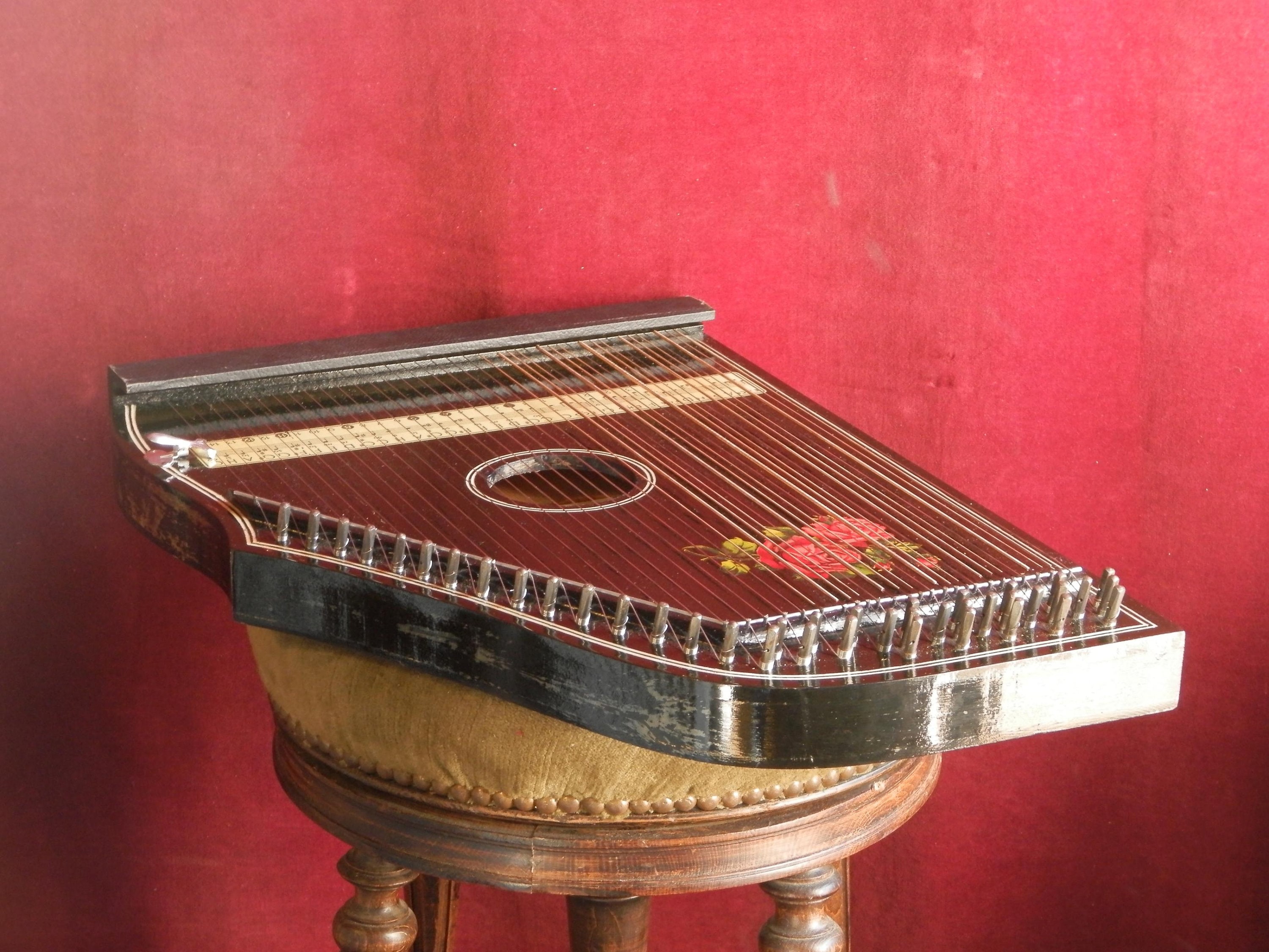 5 Chord Guitar Zither