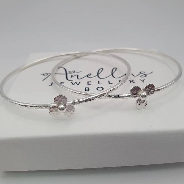 Flower Bangle - Etsy