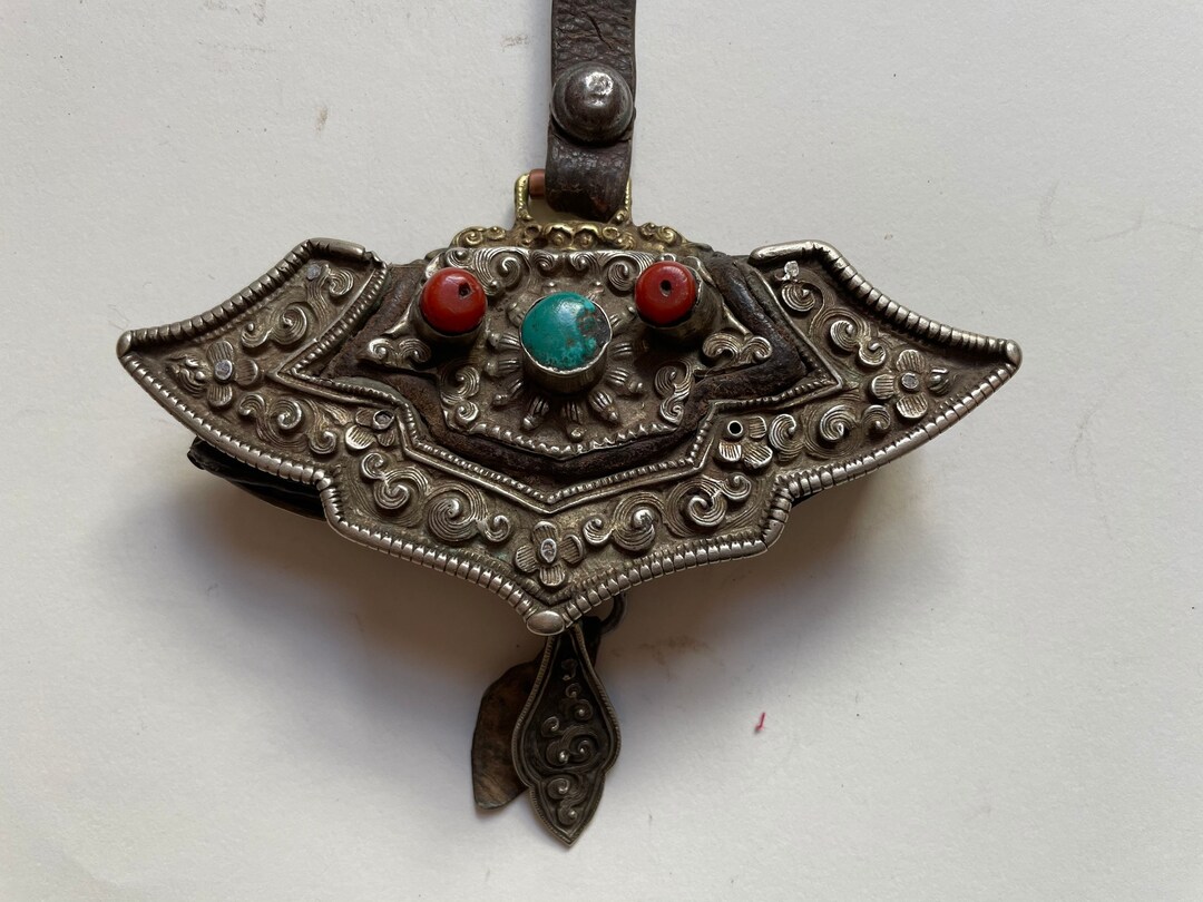 Tibetan Fire Mecha Flint Purse/ Pouch/ Chuckmuk Baghu Collectibles ...