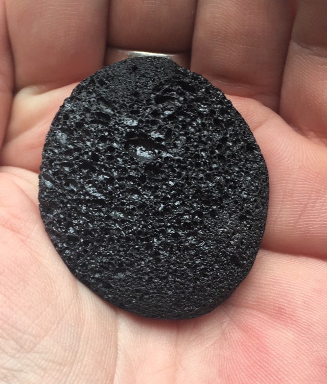 Vesuvius Pomice Palm Stone/vesuvius Pumice Palmstone/ Lava - Etsy