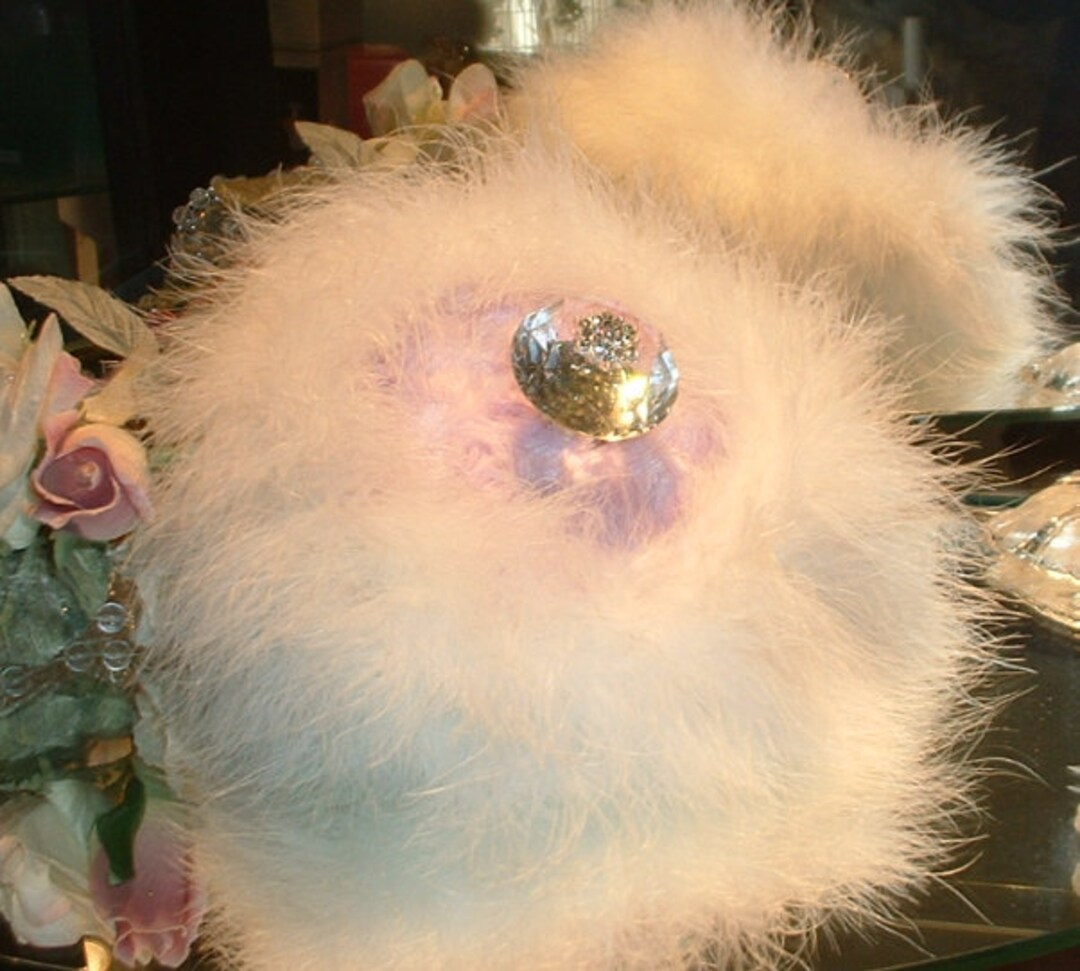 Powder Puff ~ Body Dusting Powder Puff ~ Lilac Faux Fur Puff Trimmed in ...