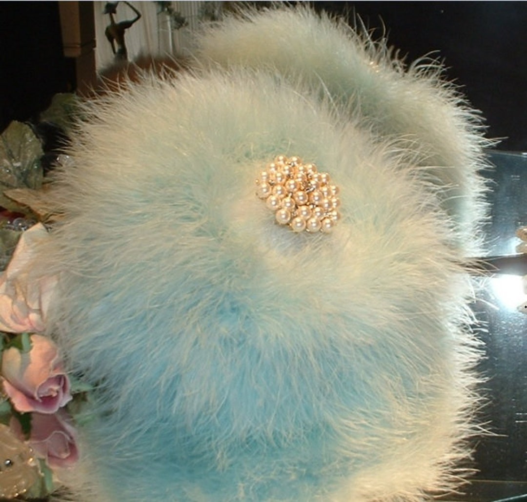 Powder Puff ~ Body Dusting Powder Puff ~ White Puff Trimmed in Blue ...