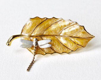 Avon Dragonfly Pin - Etsy