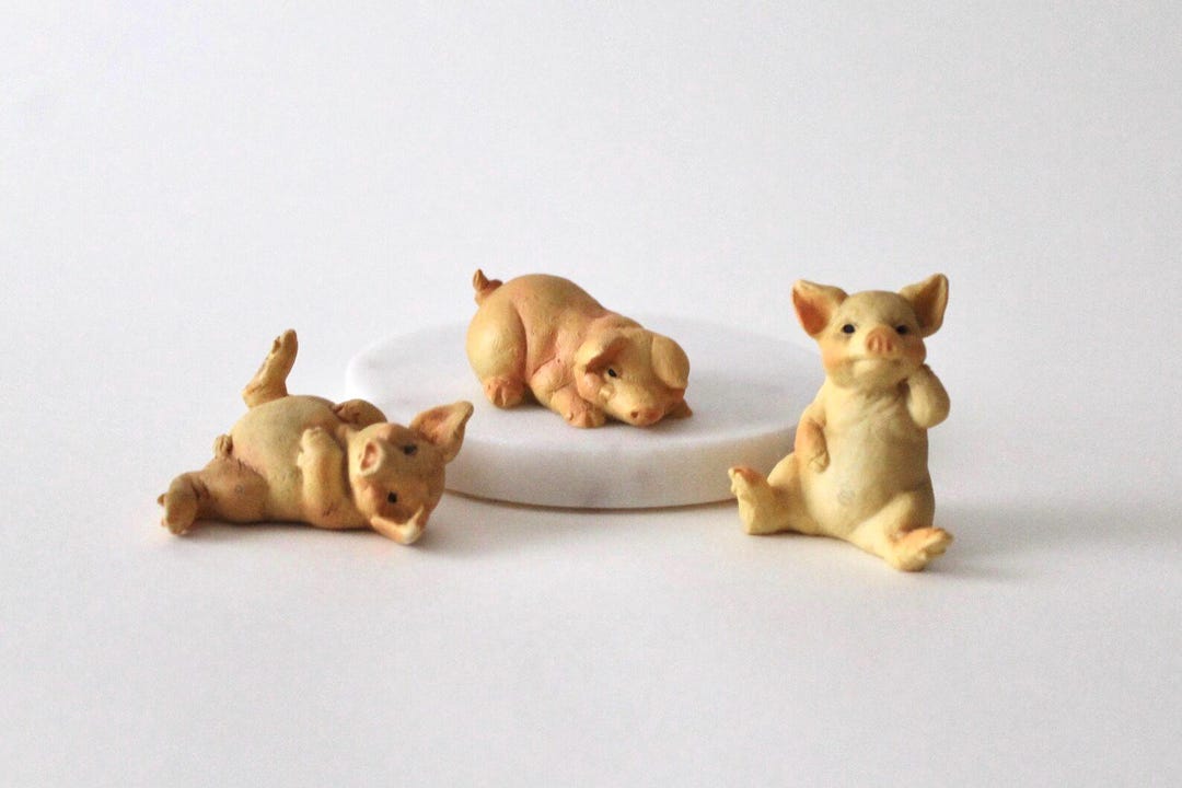 Vintage Three Little Pigs Figurines. Trio of Three Little Pigs Sitting, Crouching and Lying Pink ...