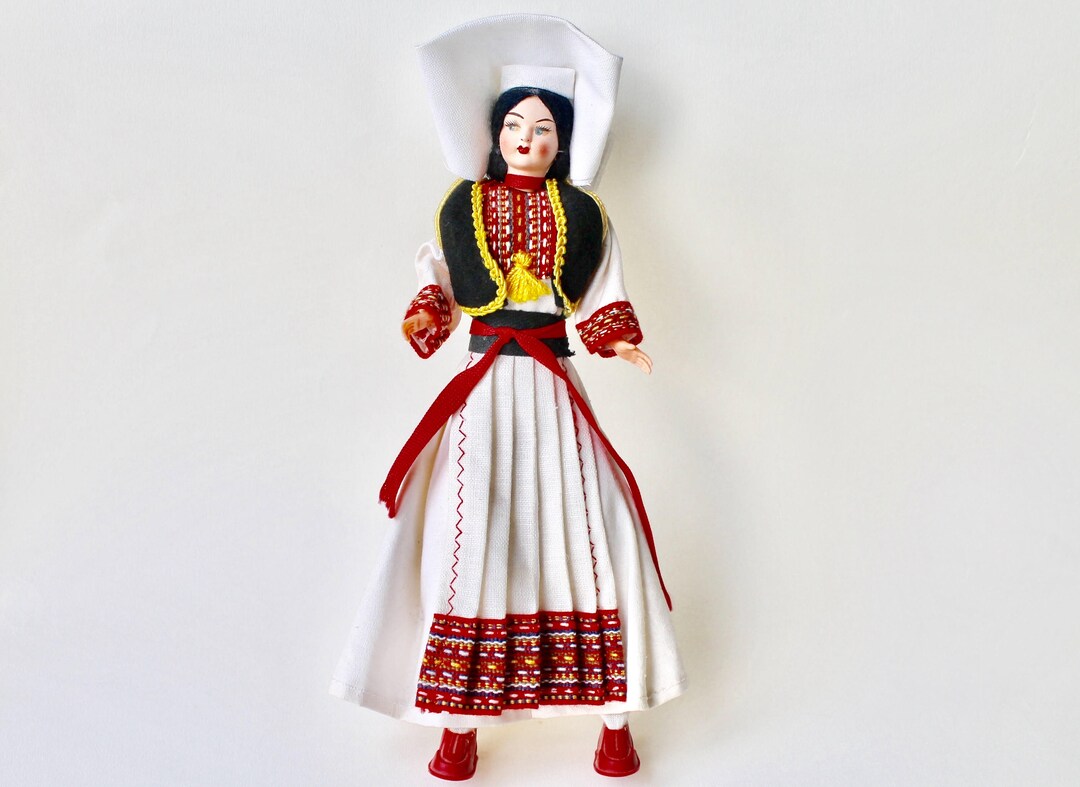 Vintage Eastern European Traditional Collectable Doll. Greek 1950's ...