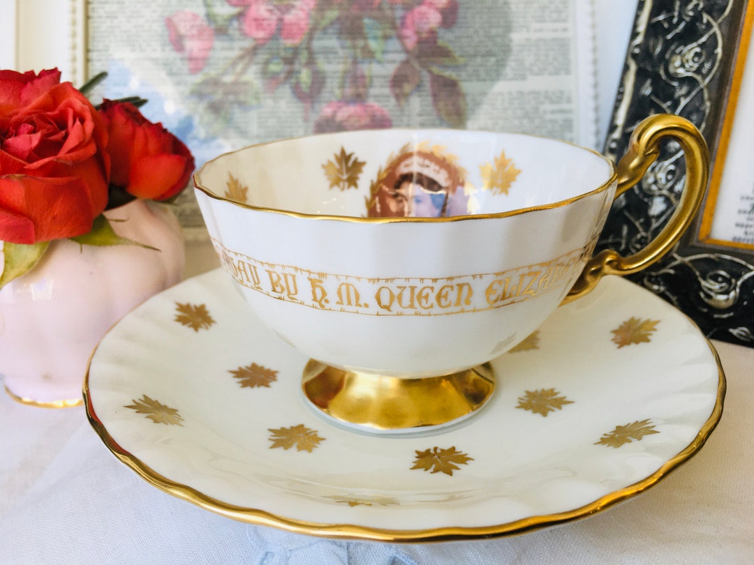 Aynsley Commemoration Teacup and Saucer, Queen Elizabeth II 1959 Canada ...