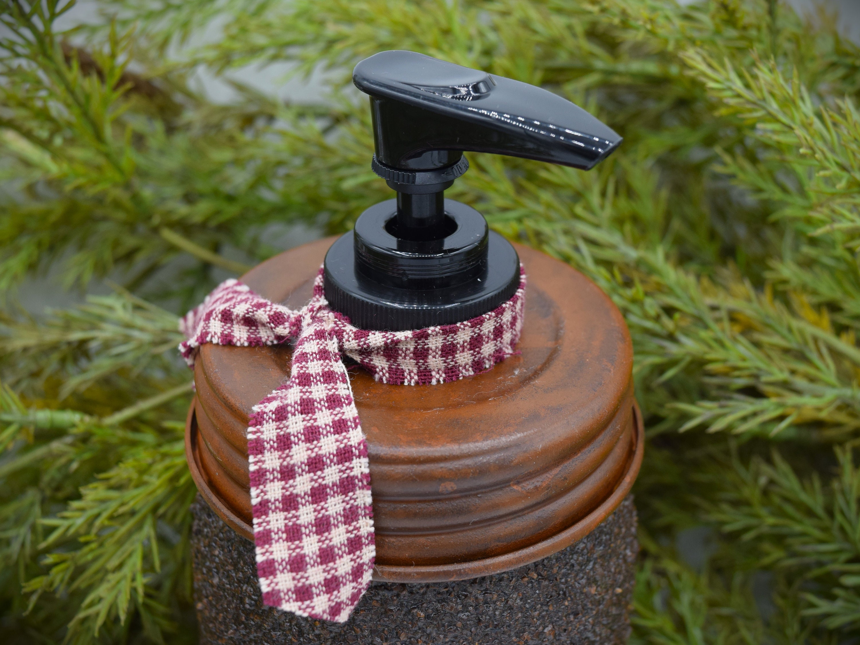 Grubby Hand Soap Dispenser Country Salt Box House, Mason Jar Soap Pump ...