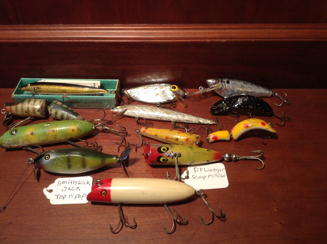 12 Piece Antique Wooden Top Water and Diver Lure Collection - Etsy