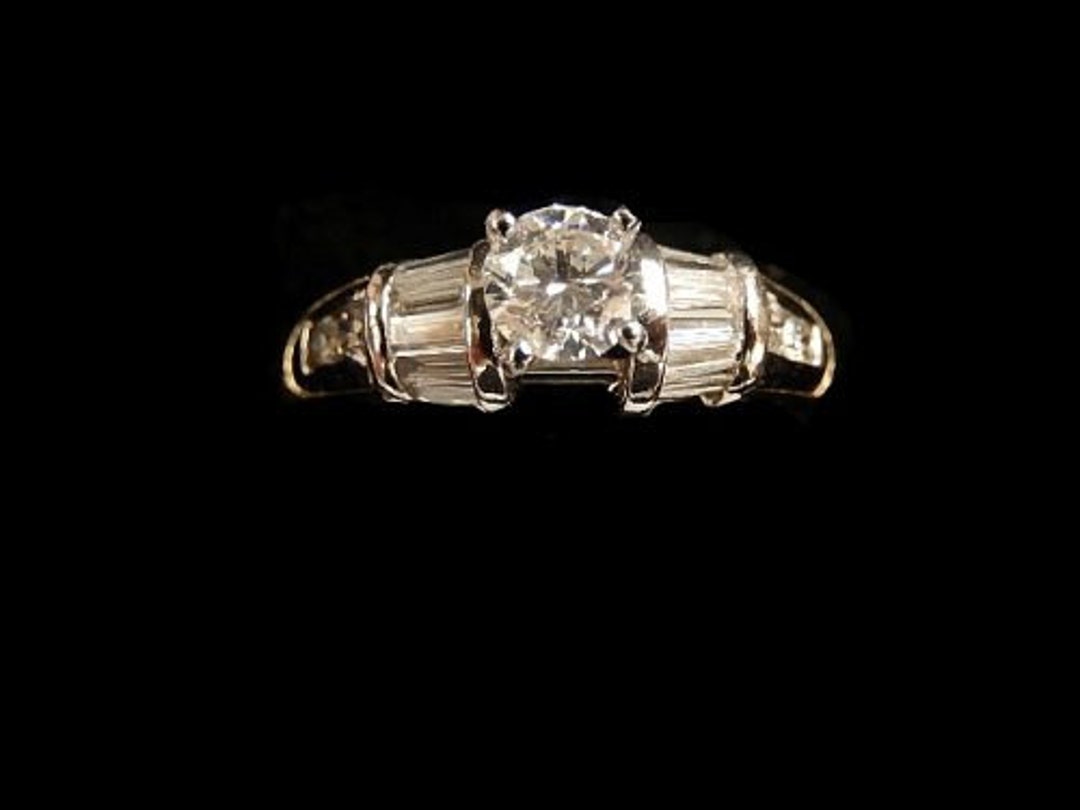 DIAMOND ENGAGEMENT RING 6406LJ142 - Etsy