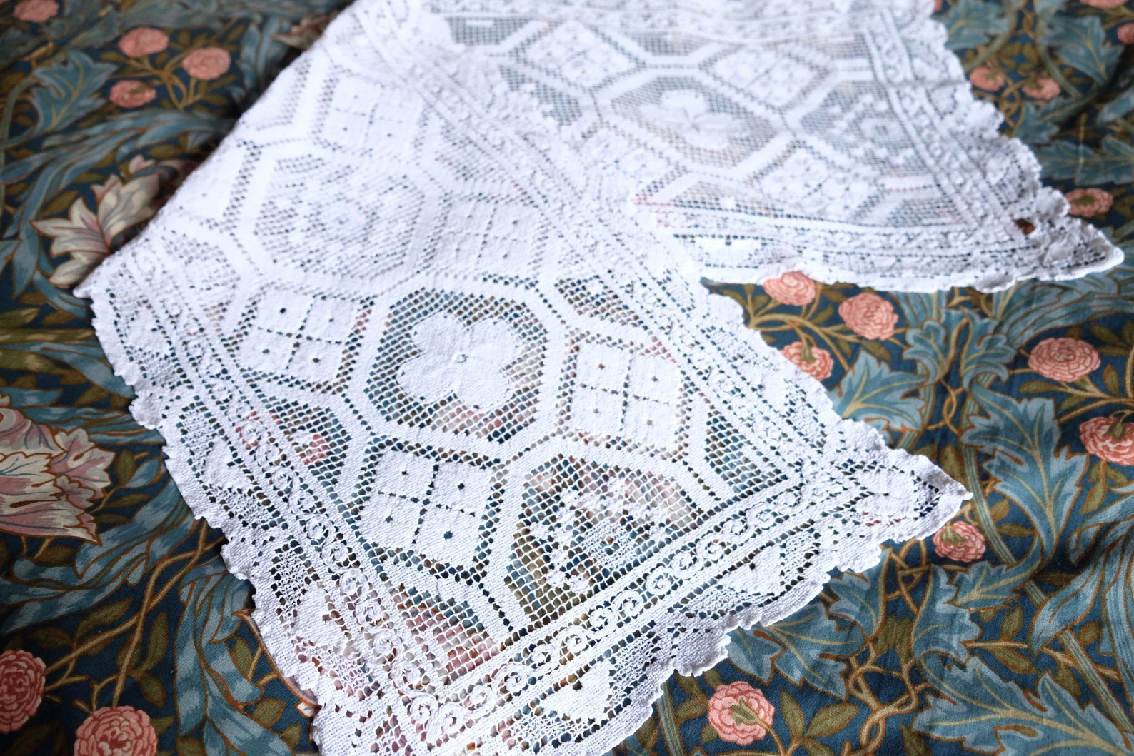 Victorian Edwardian Linen Antique Snow White Fillet Lace Table - Etsy