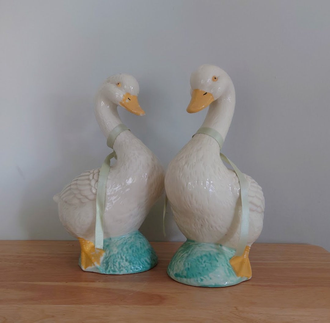 Vintage Ceramic Duck Pair X 2 Figurine Kitsch Duck Sculpture Farmyard ...