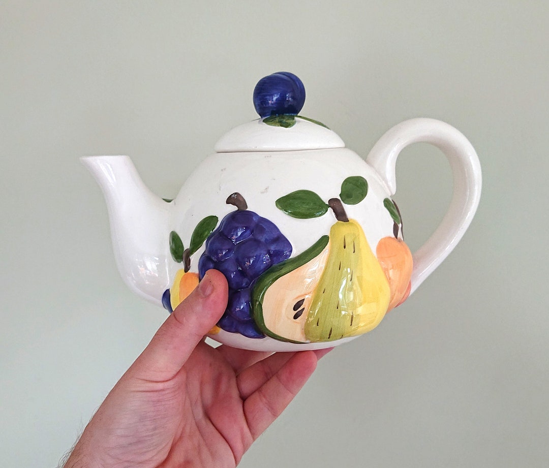 Vintage Teapot by Rayware White Fruit Teapot Country Cottage Chic ...